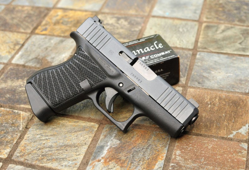 10 Best Sights for Glock 43 [Daylight & Night Shooting]