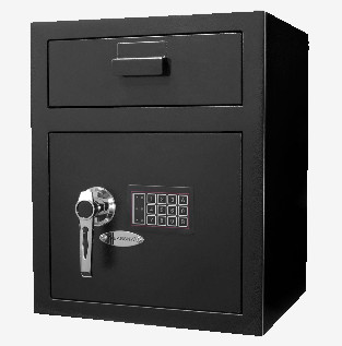 8 Best Gun Cabinets [From Pistols to Long Rifle]