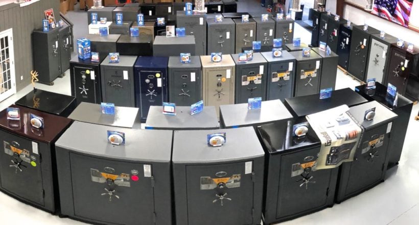 8 Best Gun Cabinets [From Pistols to Long Rifle]