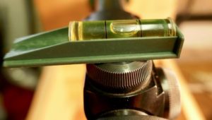 How to Mount a Scope on a AR15 [Quick & Easy Guide]