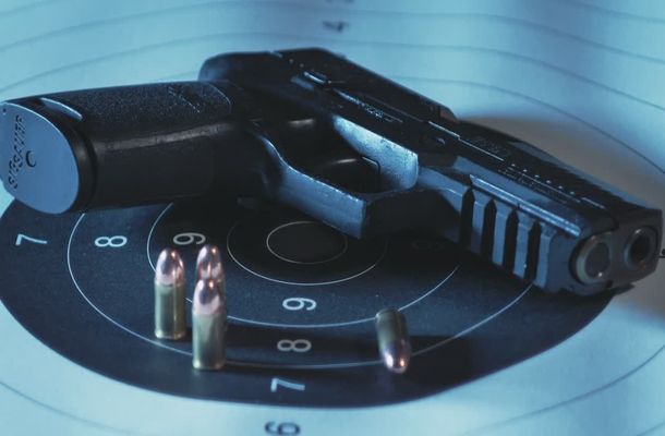 9 Best Red Dots for the SIG P365