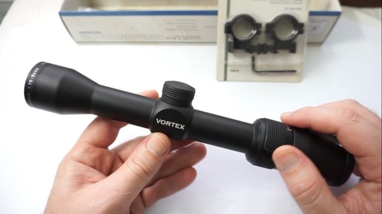 8 Best Slug Gun Scope [Reviewed In 2021] | Hunting Mark